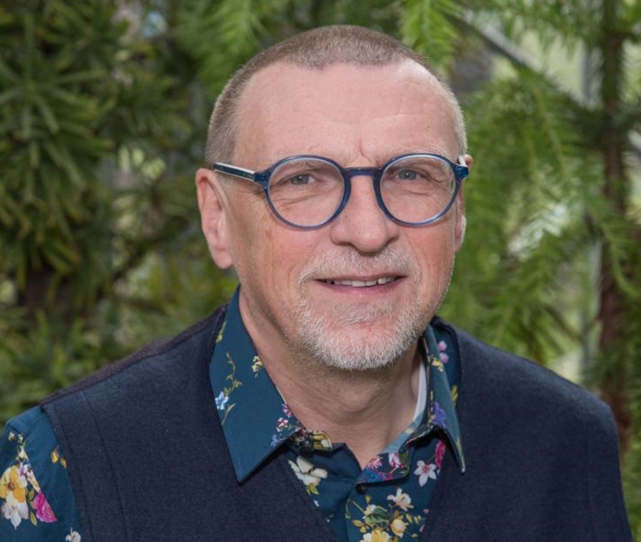 SPEAKER - International Seminar of Science and Technology